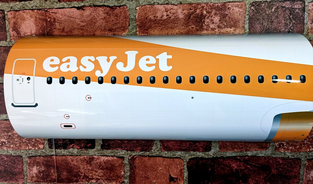 Easyjet Airlines Airbus A321 Neo 3D Aluminum Scale Fuselage Section ...