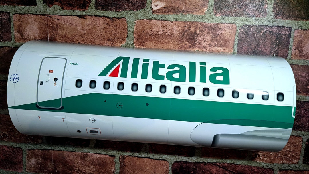 Alitalia Airbus A320 3D Aluminum Fuselage Scale Section Aviation ...