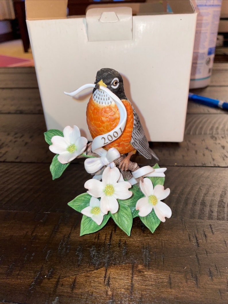 The Lenox 2001 Robin Limited Edition Bird Figurine Excellent Condition ...
