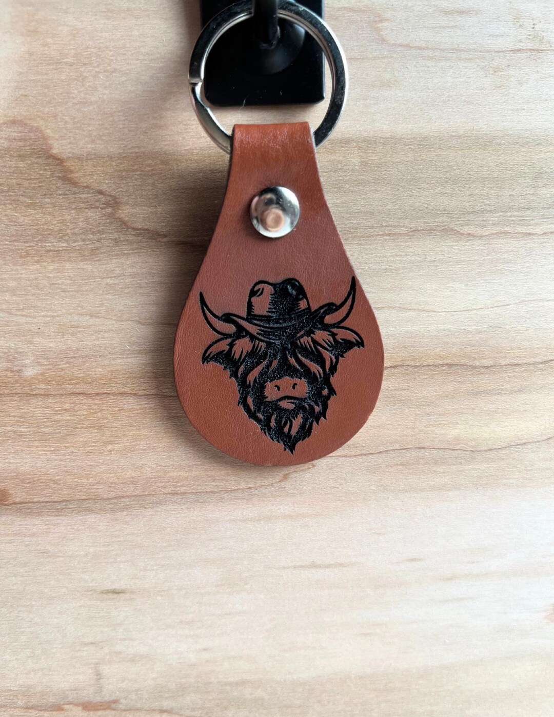 Engraved Highland Cow Key Fob: Cowboy Hat Leatherette Pendant - Etsy