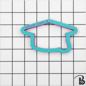 Graduation Cap & Gown Cookie Cutter Set #2 (arms Connected) - Etsy