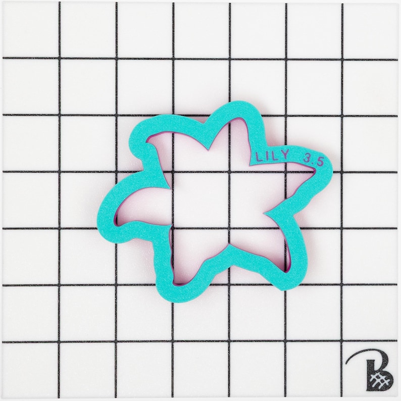 Lily Flower Cookie Cutter - Etsy