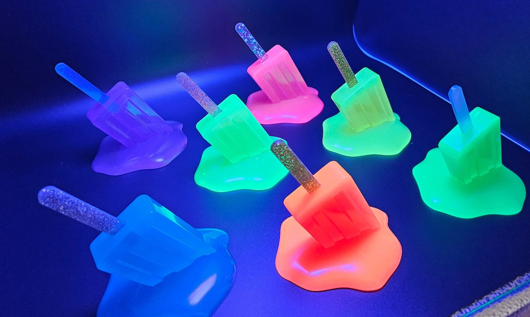 Glow in the Dark Melting Ice Cream | Art Deco | Color Pop | Glow - Etsy