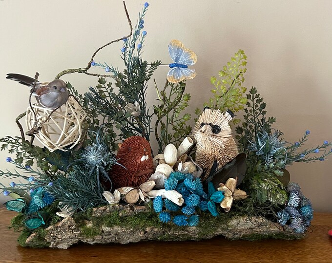 Racoon and Beaver Natural Rustic Log Arrangement With Blue Thistle ...
