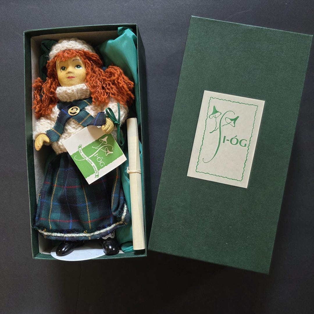 Si-og the Irish Little People Dolls Handcrafted Collectors MARY KATE - Etsy