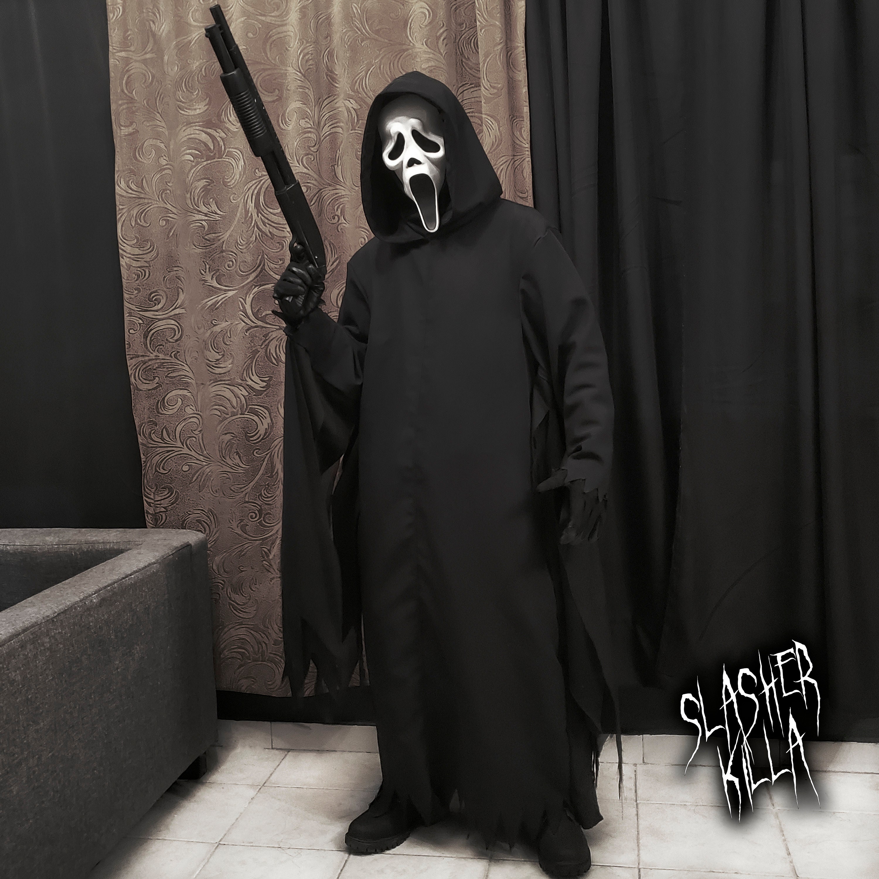 Scream 4 Costume