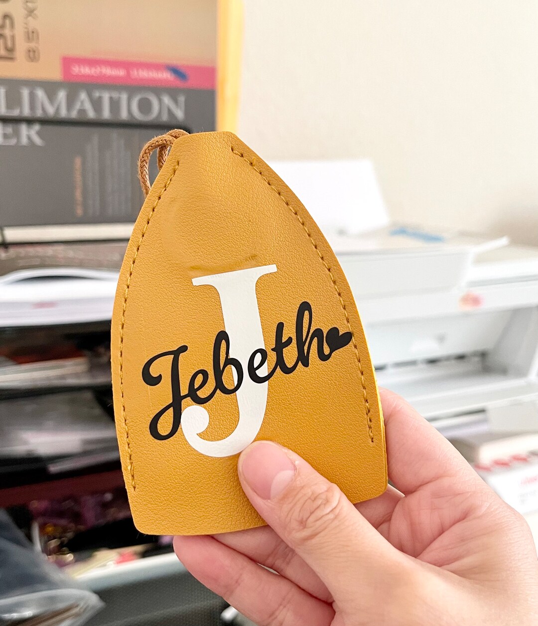 Personalized Winkkey Pull Out Key Case - Etsy