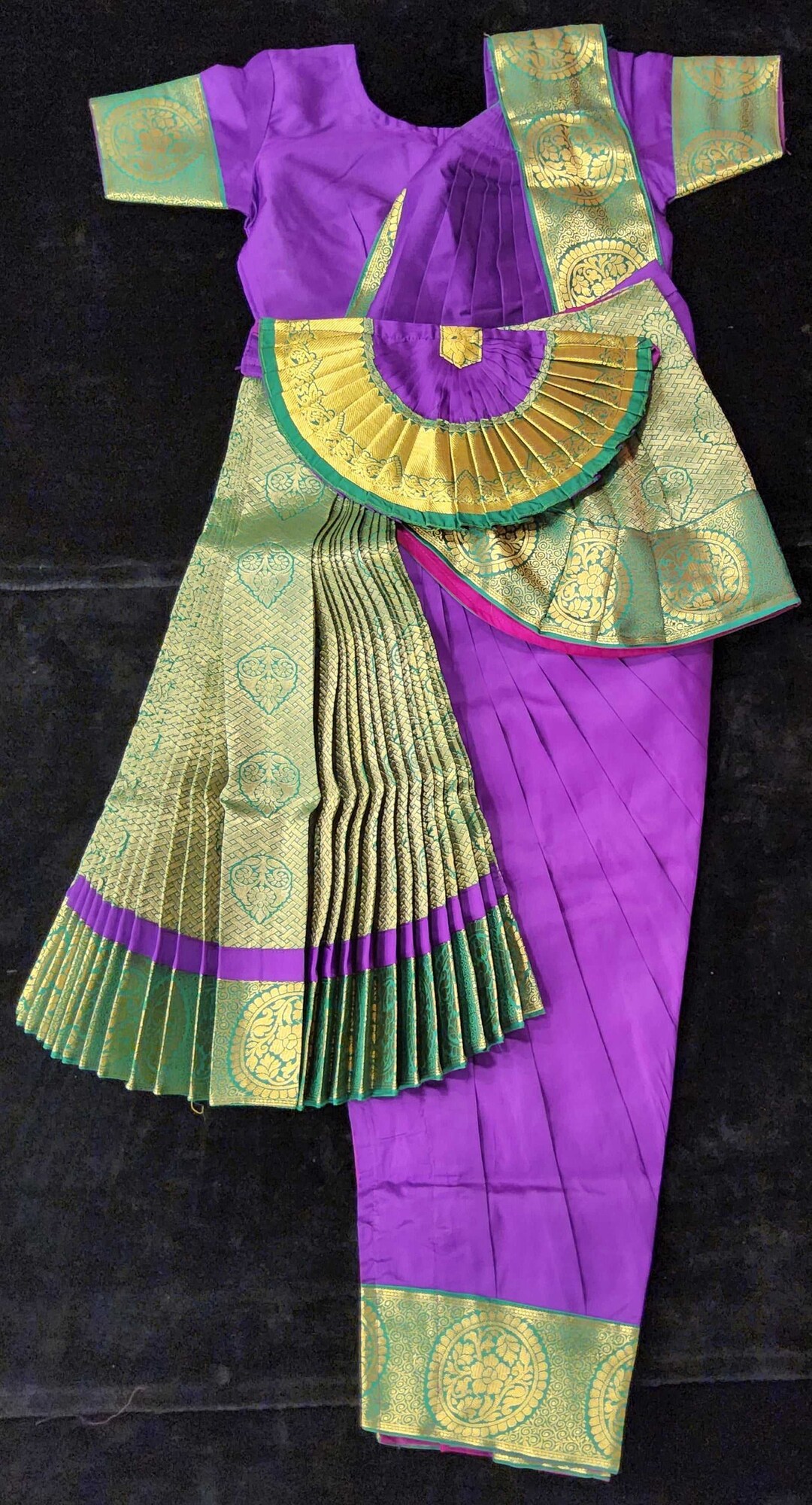 Bharatnatyam Dress | Vaadamalli With Green | Silk Cotton With Contrast ...