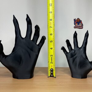 Wall-mounted Monster Hands - Etsy Canada