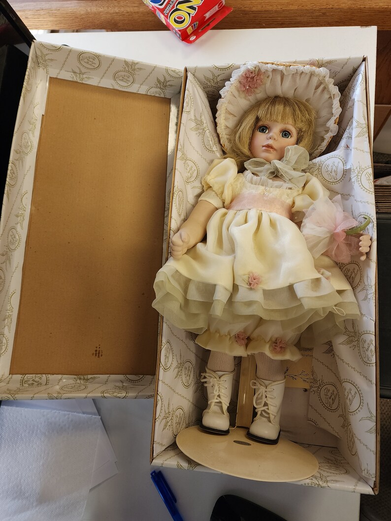 Wendy From the Prestige Collection by Kingstate Dollcrafter 0628/3500 W ...