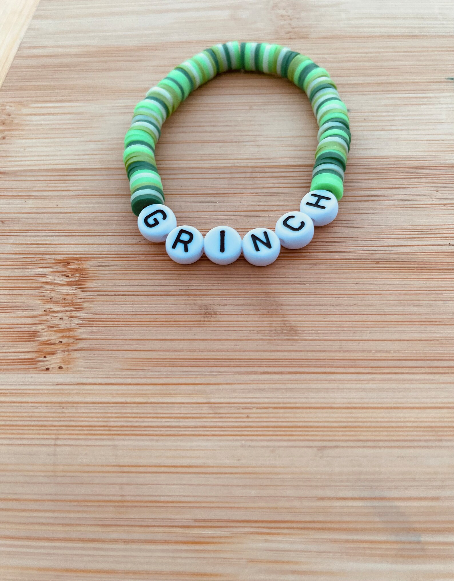 Grinch Clay Bead Bracelet - Etsy