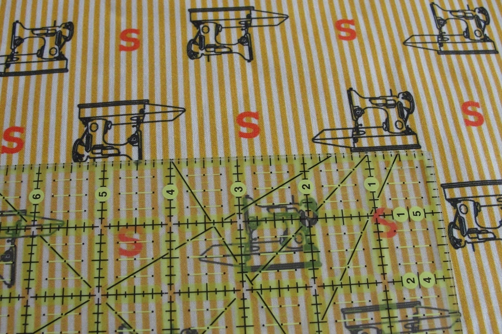 Featherweight Sewing Machine, Themed Custom Print Fabric 58