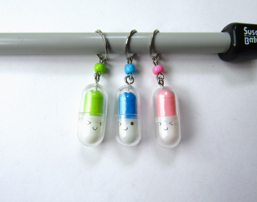 Pill Capsule Ring Stitch Markers, Set of 3, Gift for Knitting Nurse ...