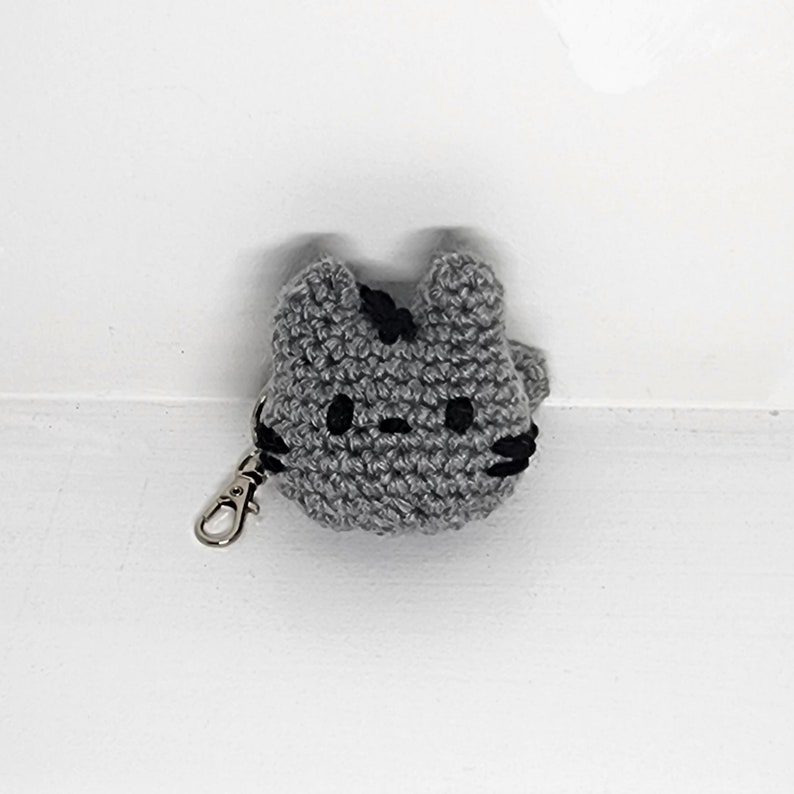 Customized Crochet/amigurumi Cat Keychain/ornament - Etsy