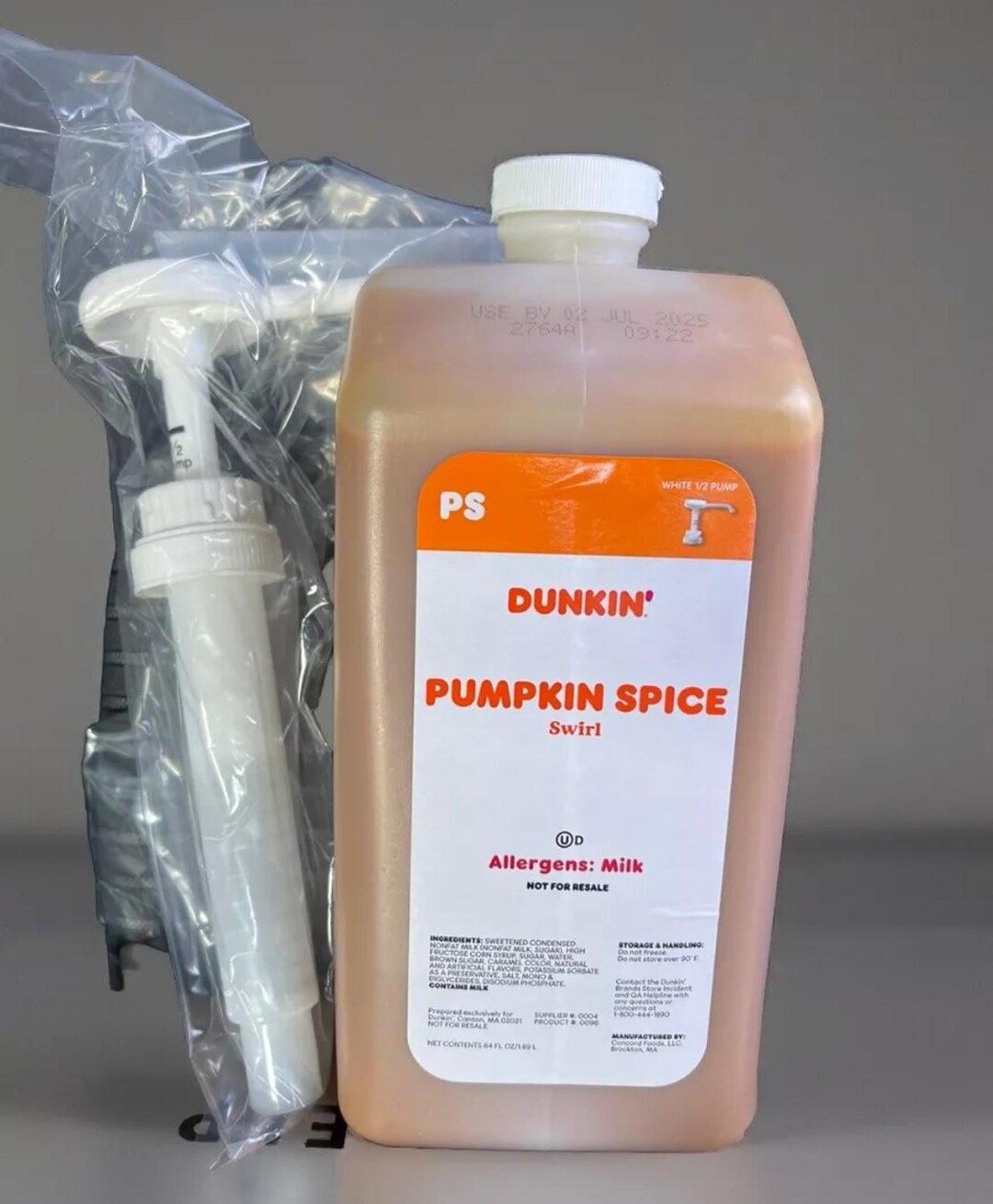 Dunkin' Pumpkin Spice Swirl, 64oz Jug With Pump Sealed. Expire : Above ...