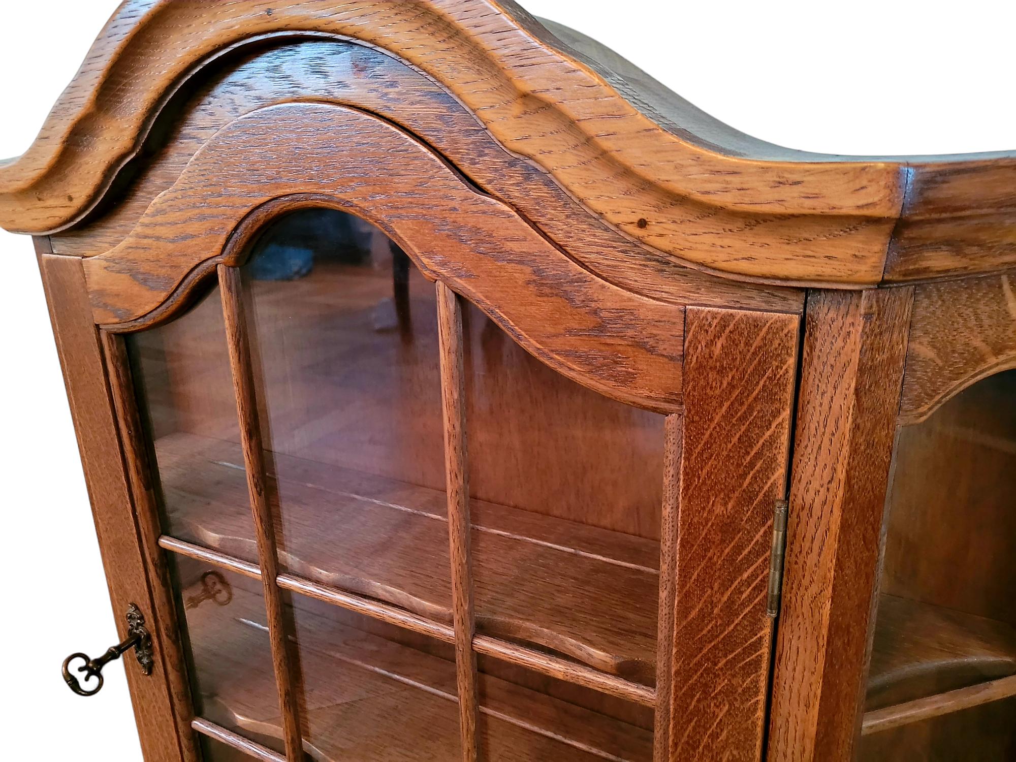 Antique Victorian Medicin Chest, Wall Cabinet Old Medicine Chest ...