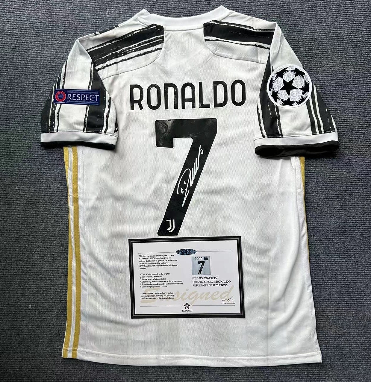 Cristiano Ronaldo SIGNED Juventus Home UCL Signature - Etsy