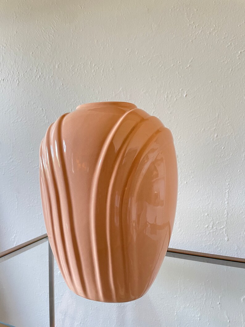 Vintage Peach Vase - Etsy