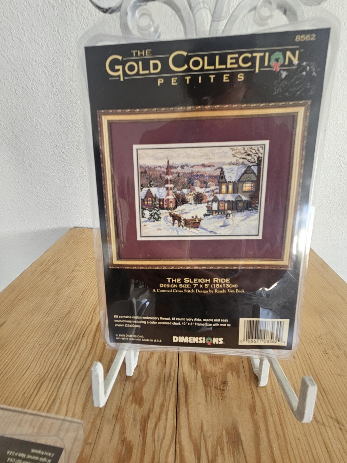 New in Box Vintage Christmas Town Cross Stitch Kit, Dimensions Gold ...