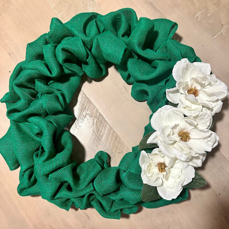Green Burlap Wreath - Etsy