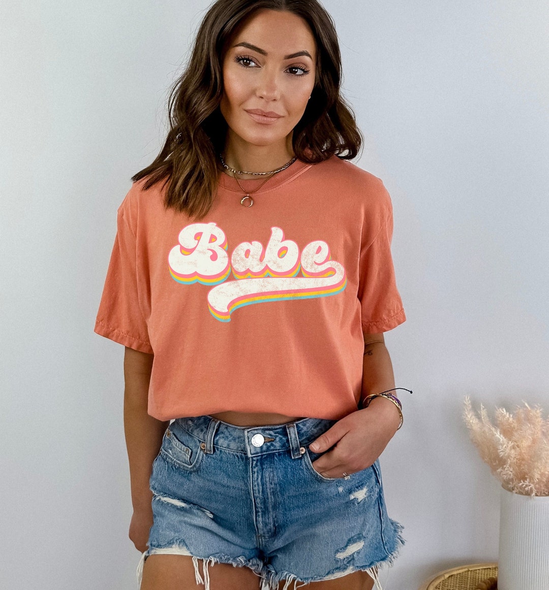 Retro 'babe' Tee Vintage 80's Vibes Stylish T-shirt - Etsy