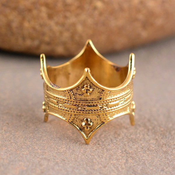 King Ring - Etsy