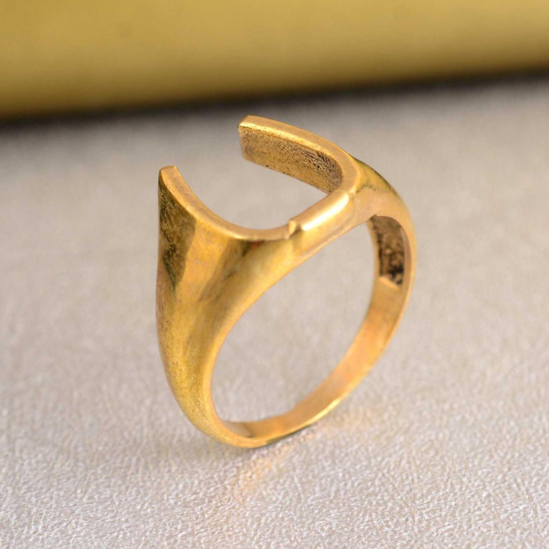 Horseshoe Signet Ring, Good Luck Ring ,lucky Charm Ring - Etsy