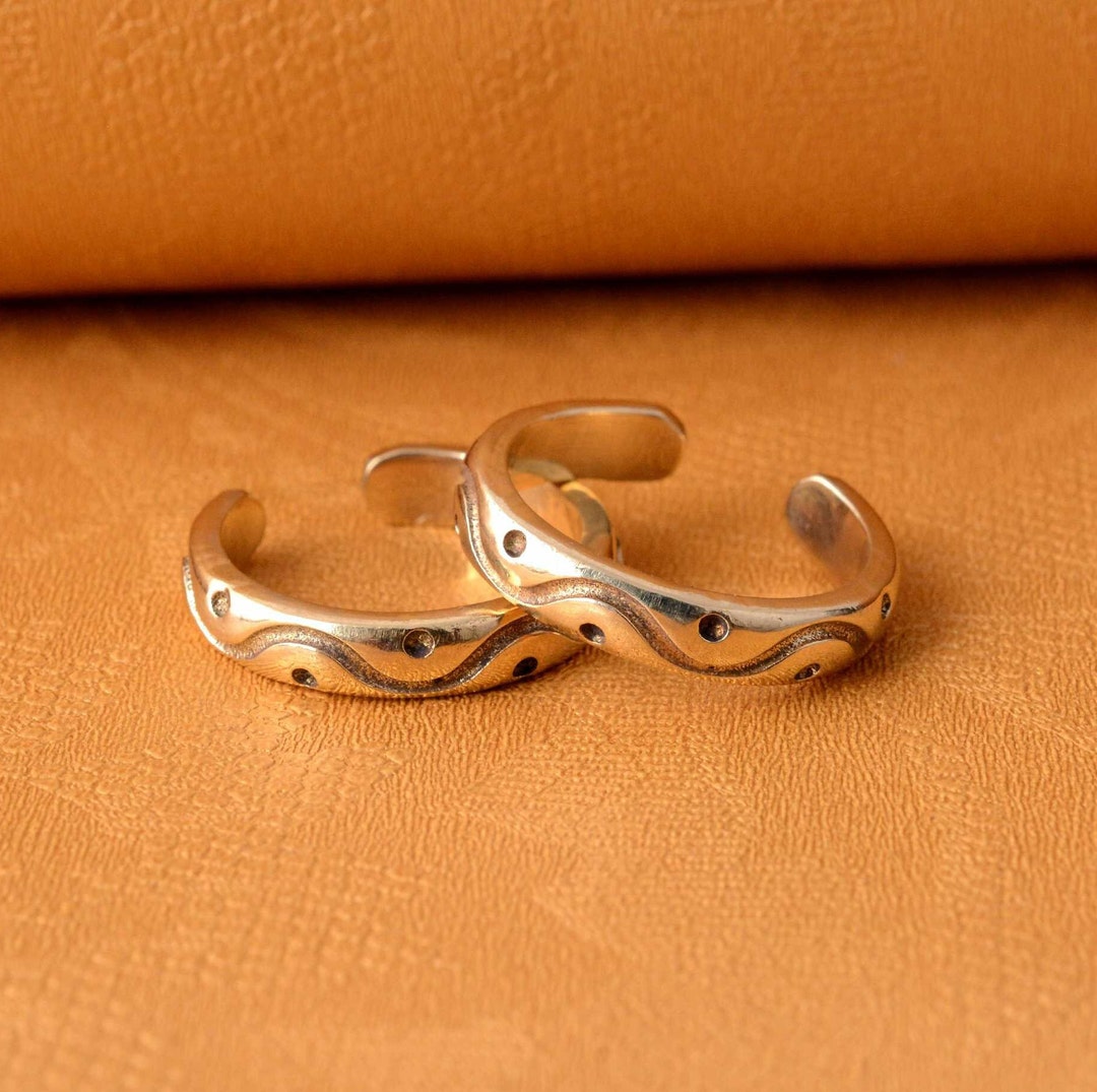 Surfer Girl Wave Toe Ring, Gold Toe Ring, Minimal Toe Ring, Handmade ...