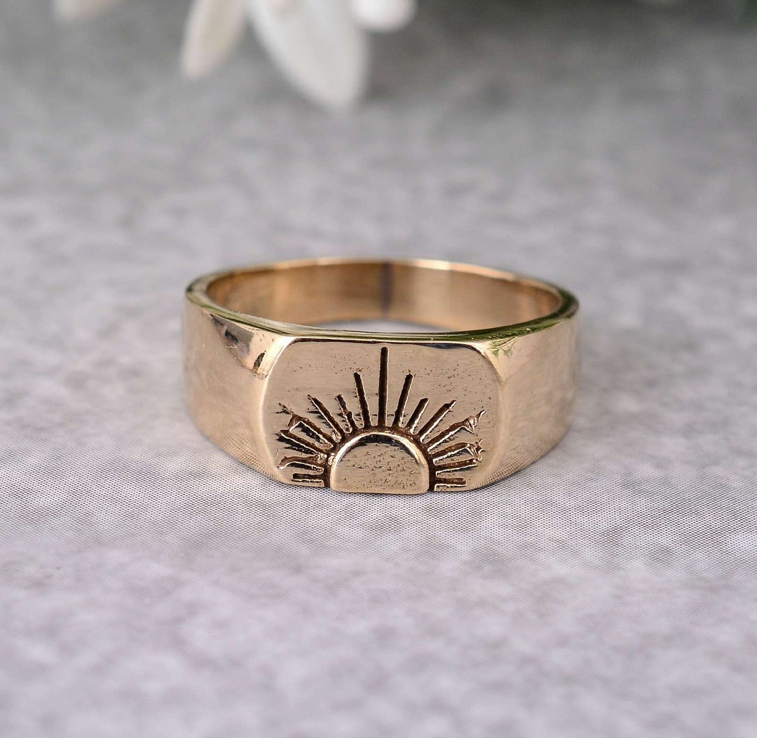 Gold Sun Engraved Ring, Sunwalker by Nishminimalist, Unisex Handmade ...