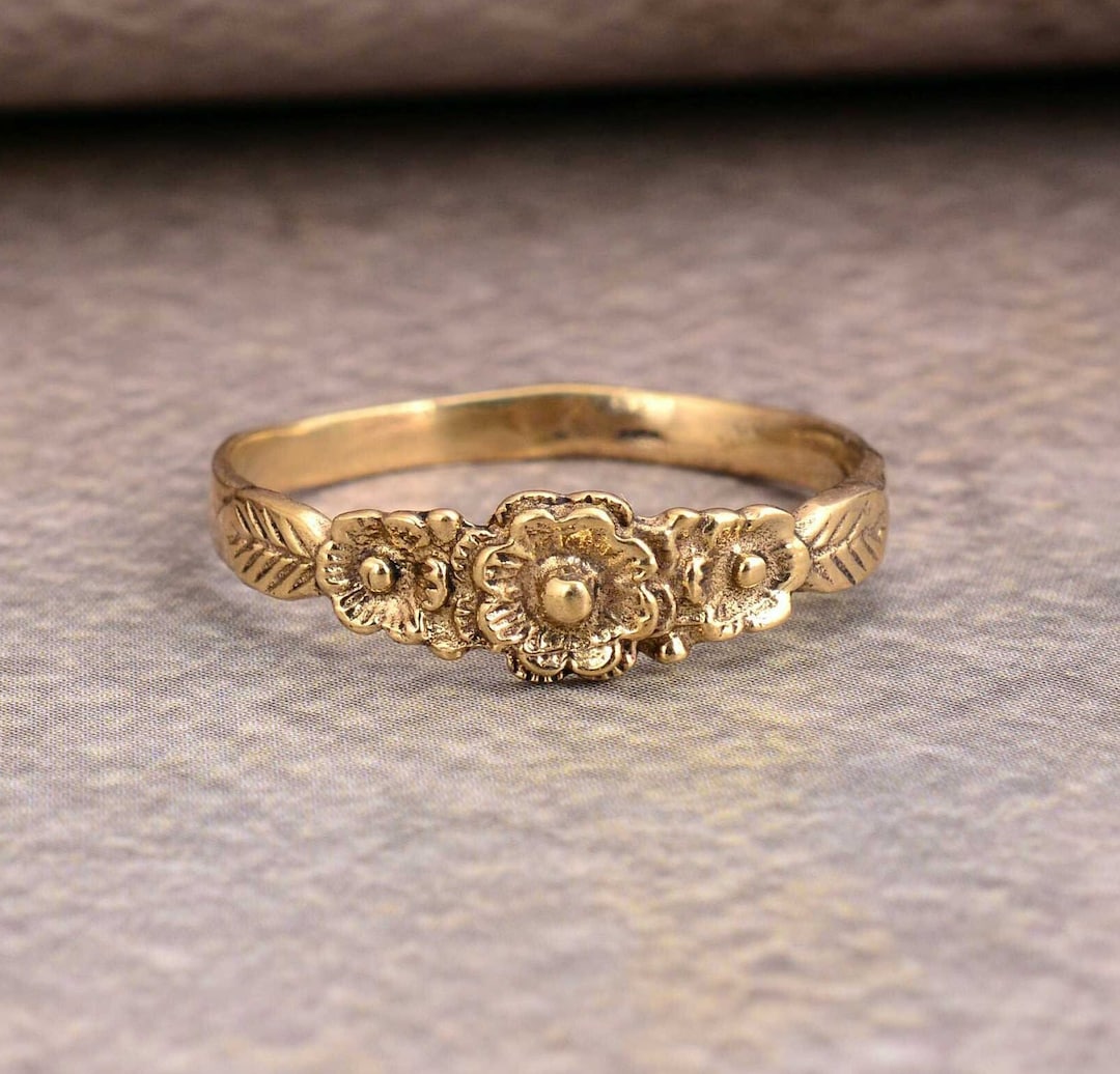 Floral Ring, Brass Ring, Flower Ring, Multi Flower Ring, Vintage Ring ...