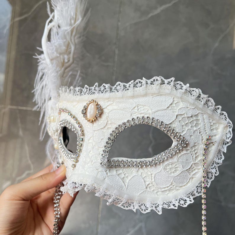 Elegant White Masquerade Mask - Venetian Ball Mask With Rhinestones and ...