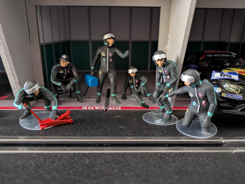 40 Pit Crew Mechanics, Scale 1/32 - Etsy