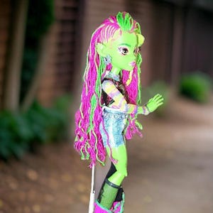 Monster High’s Venus Mcflytrap - Etsy