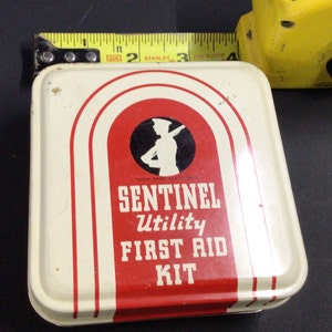 Sentinel Utility First Aid Kit Circa 1940s - Etsy