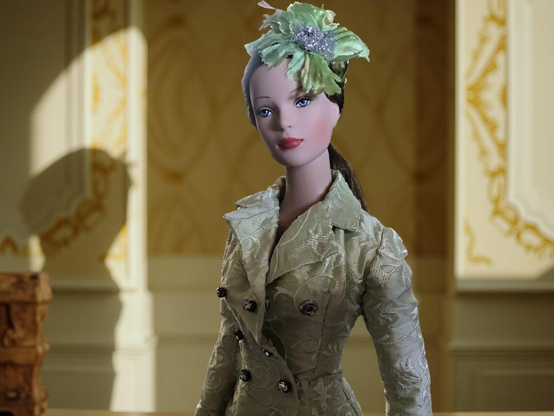 Robert Tonner Doll: 16-inch Flapper Green Suit Brown Hair - Etsy