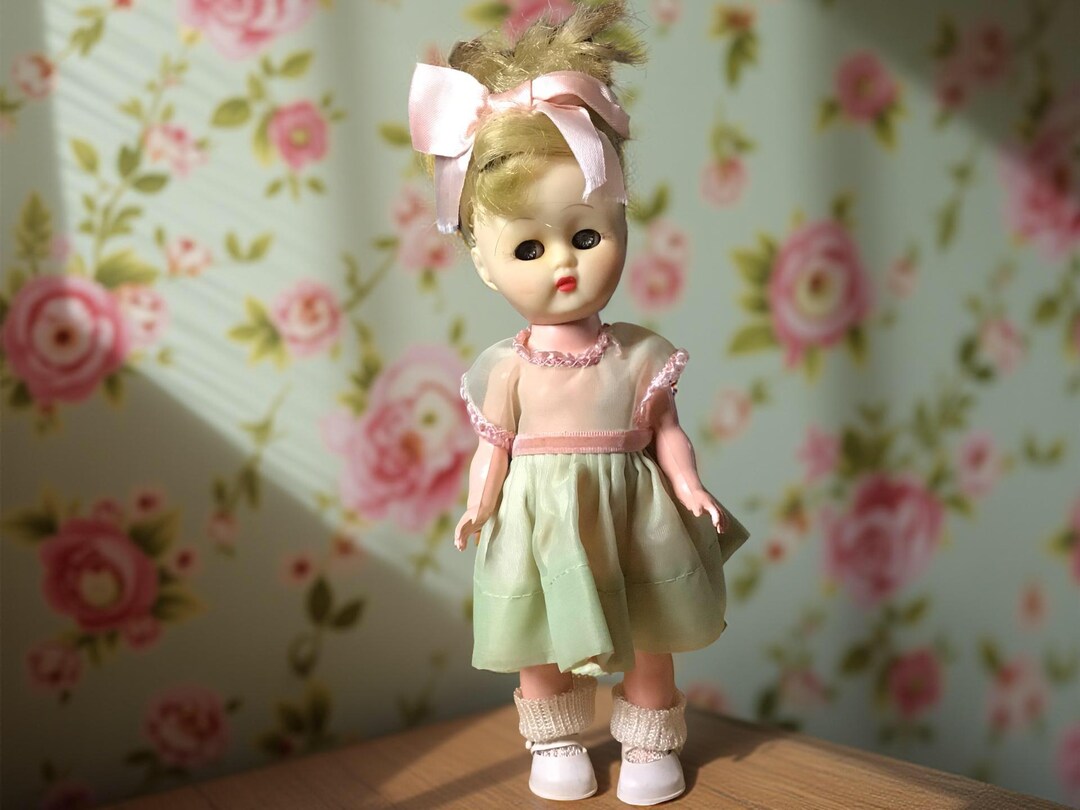 Vogue Ginger Walker Doll - Etsy