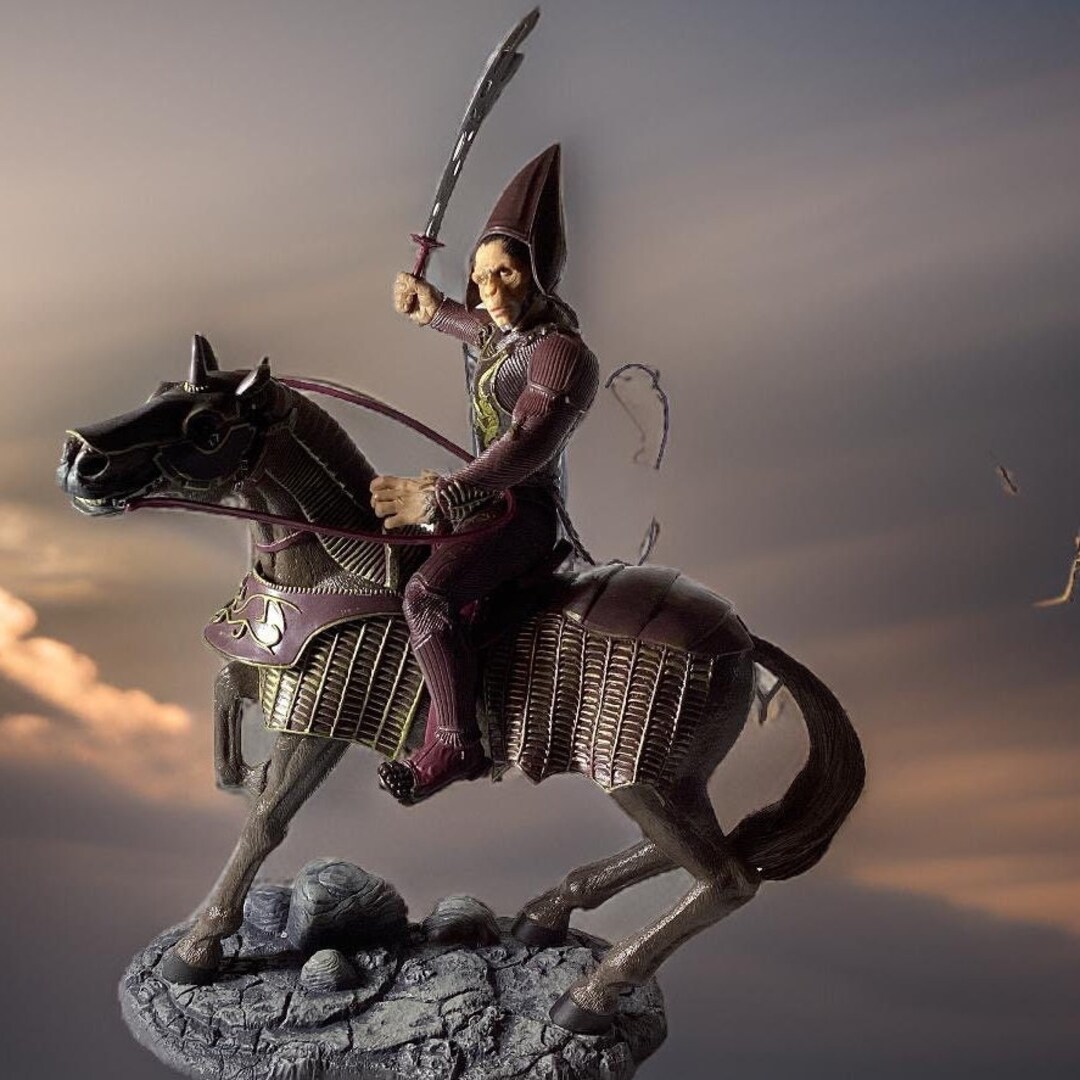 General Thade With With Horse and Armor - Etsy