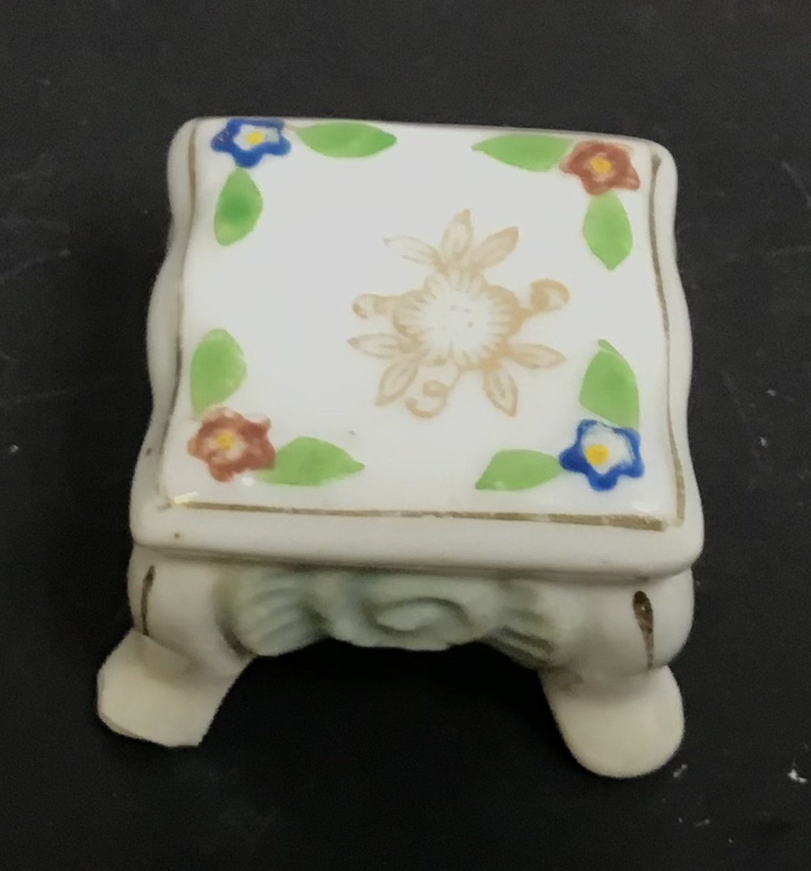 Occupied Japan Miniature Dollhouse Table and Chairs - Bisque Floral Set ...