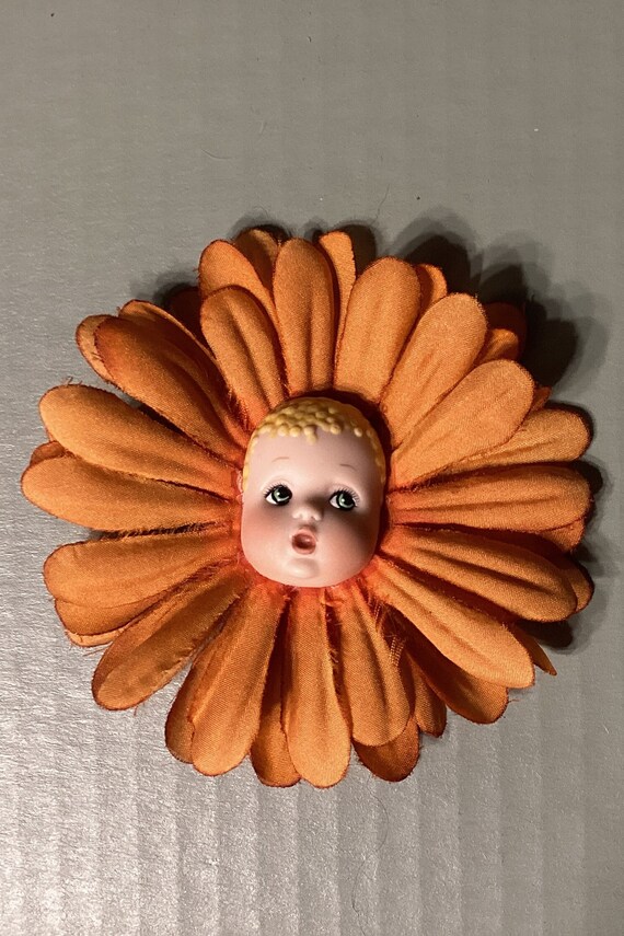 Doll Flower Pin Gem