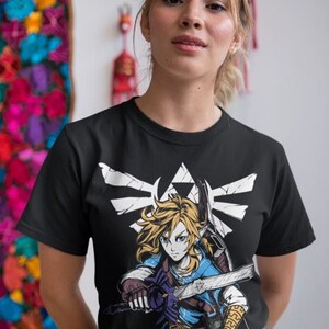 Legend of Zelda Link Shirt Zelda Shirt Zelda Gift Triforce Tshirt ...