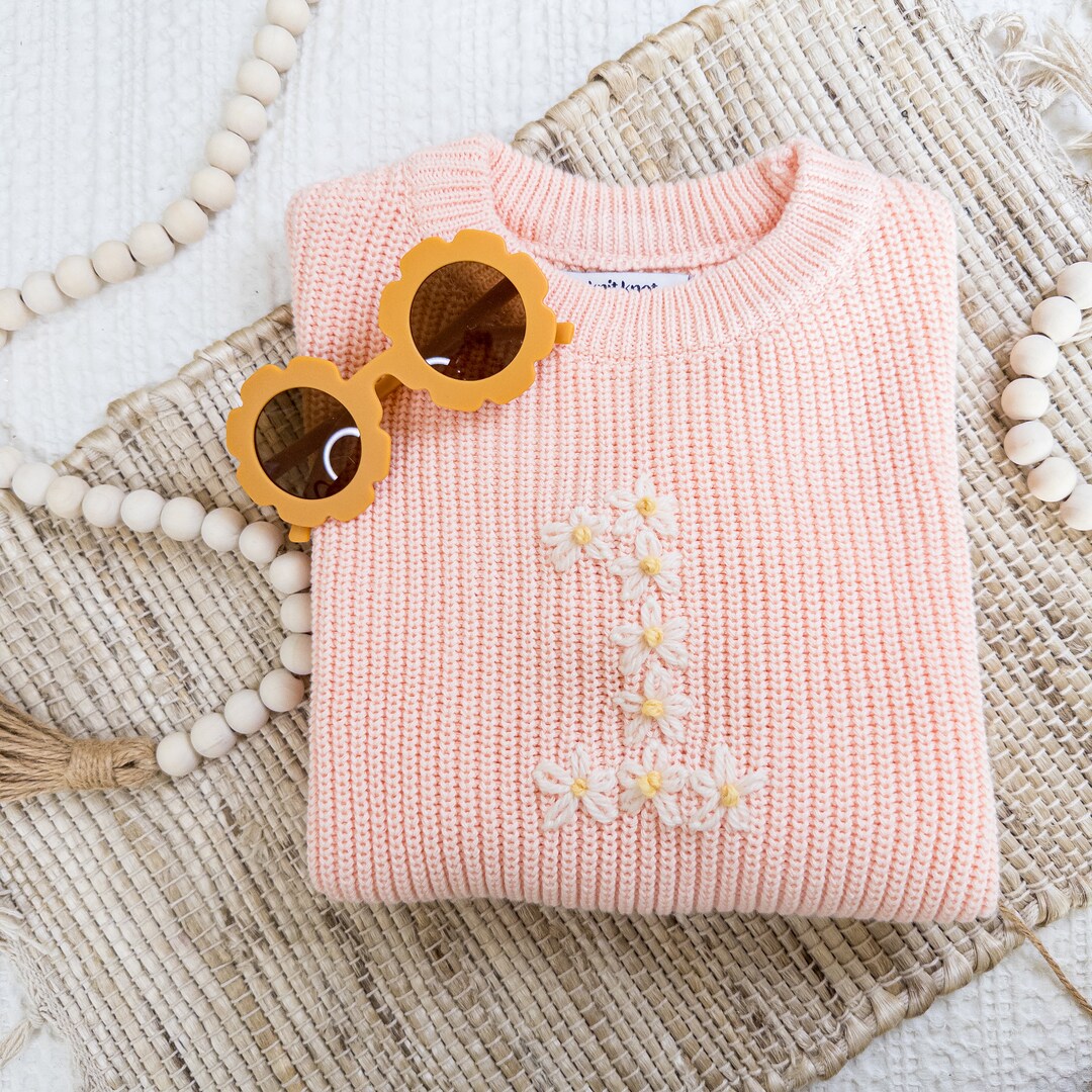 Hand Embroidered Daisy First Birthday Sweater: Cotton Knit Outfit - Etsy
