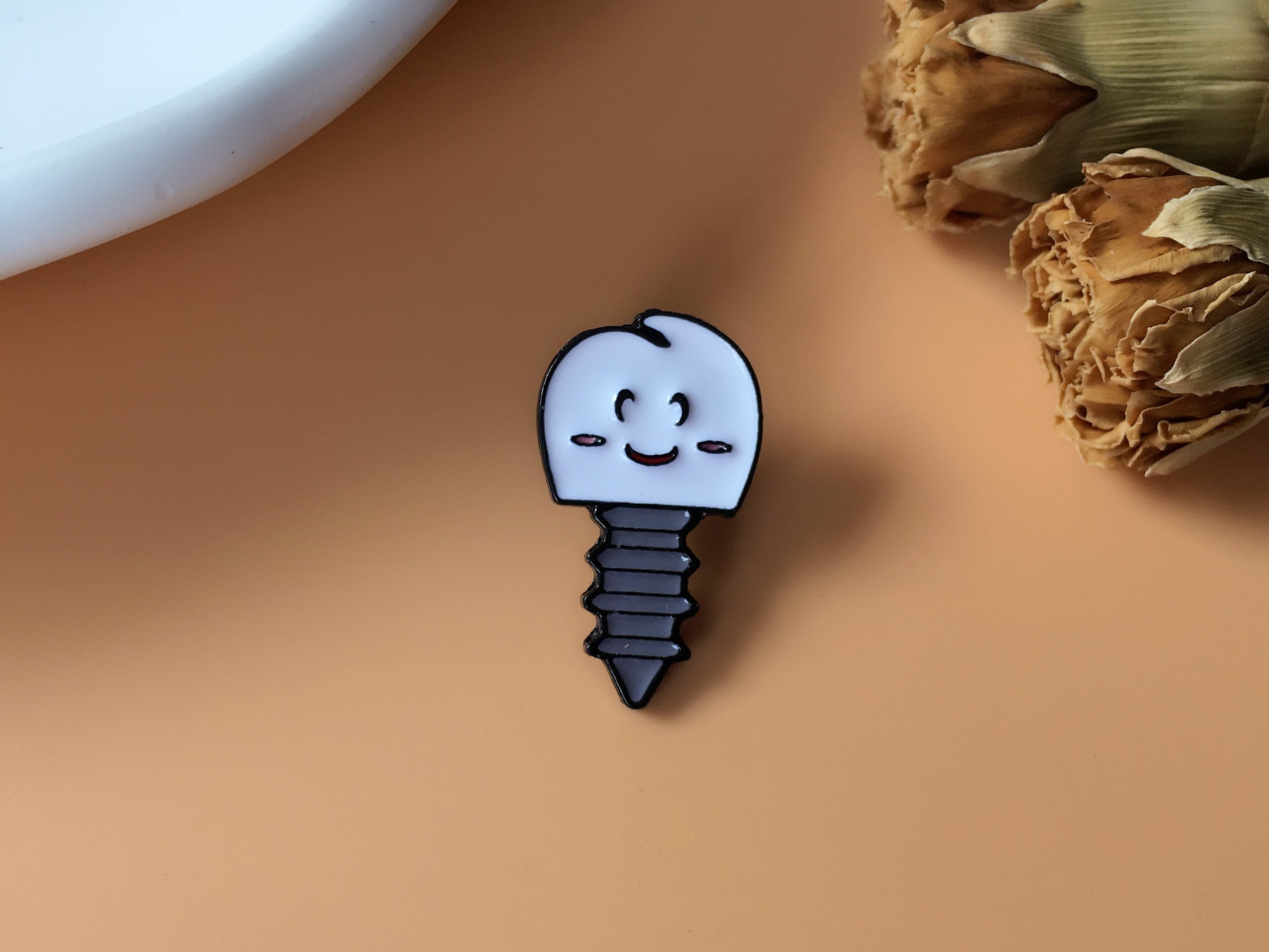 Tooth Dental Health Enamel Pin Dentist Badge Display Lapel Pin Collar ...