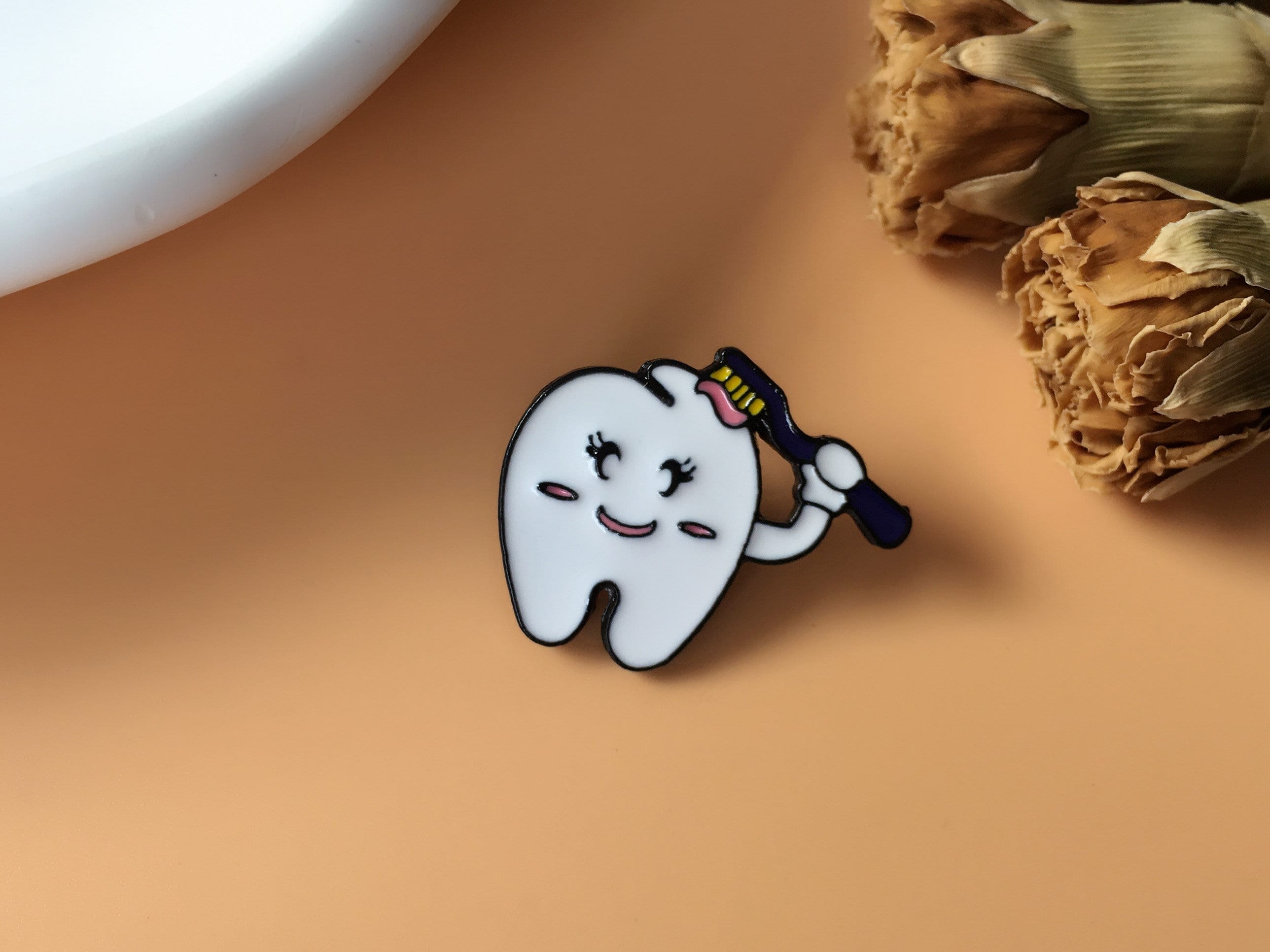 Tooth Dental Health Enamel Pin Dentist Badge Display Lapel Pin Collar ...