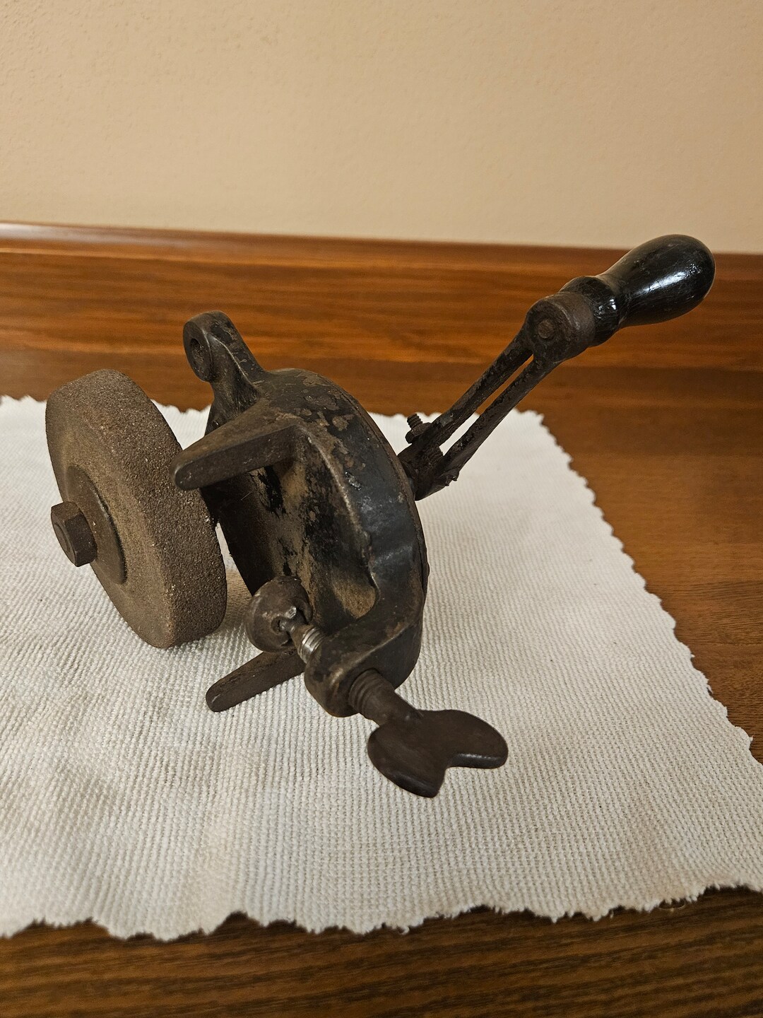 Antique Hand Grinder - Hand Cranked Sharpner - Sharpening Stone - Etsy