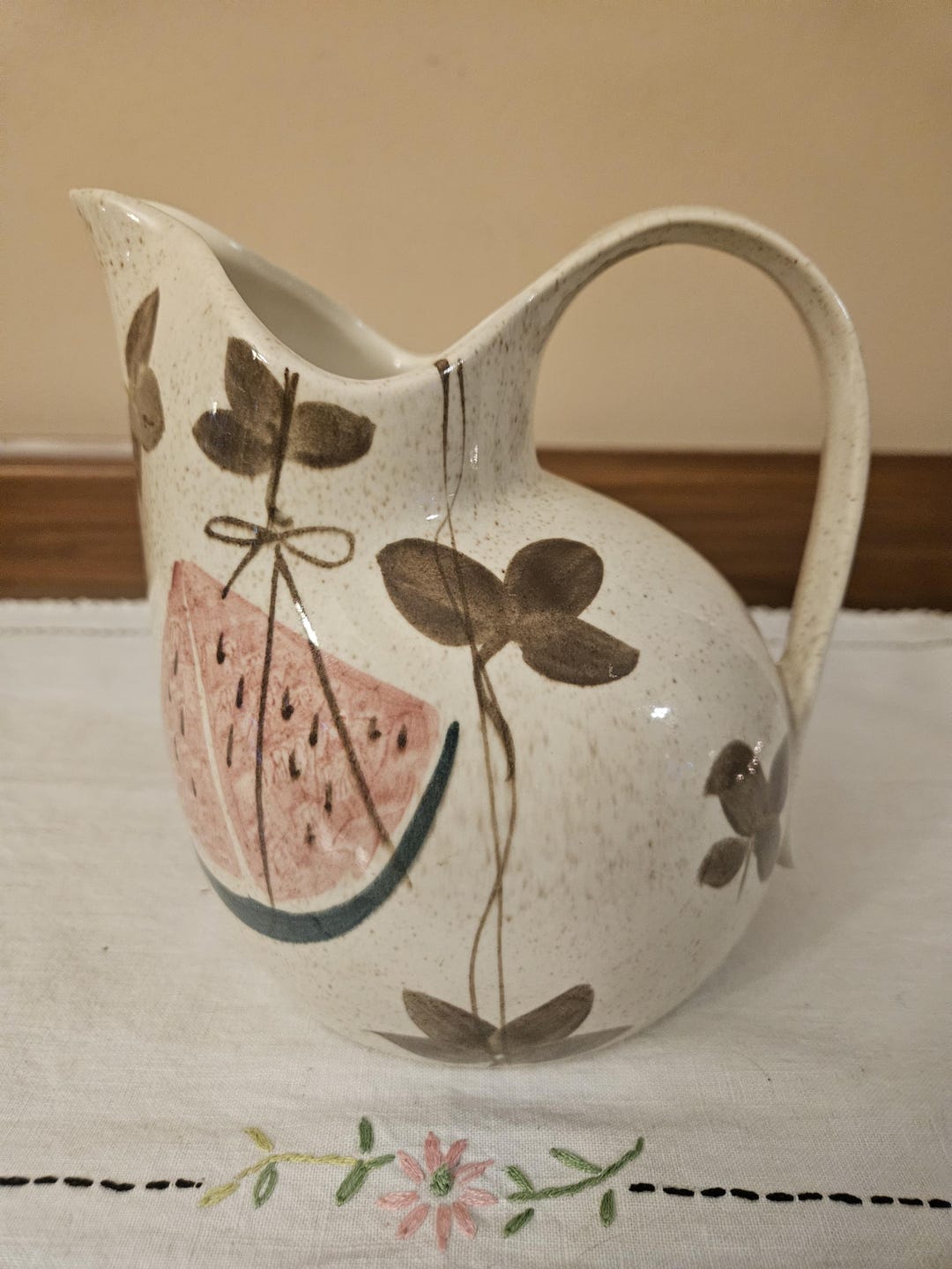 Vintage Red Wing Tampico Pitcher. 1950's Red Wing Pottery. Small Chip ...