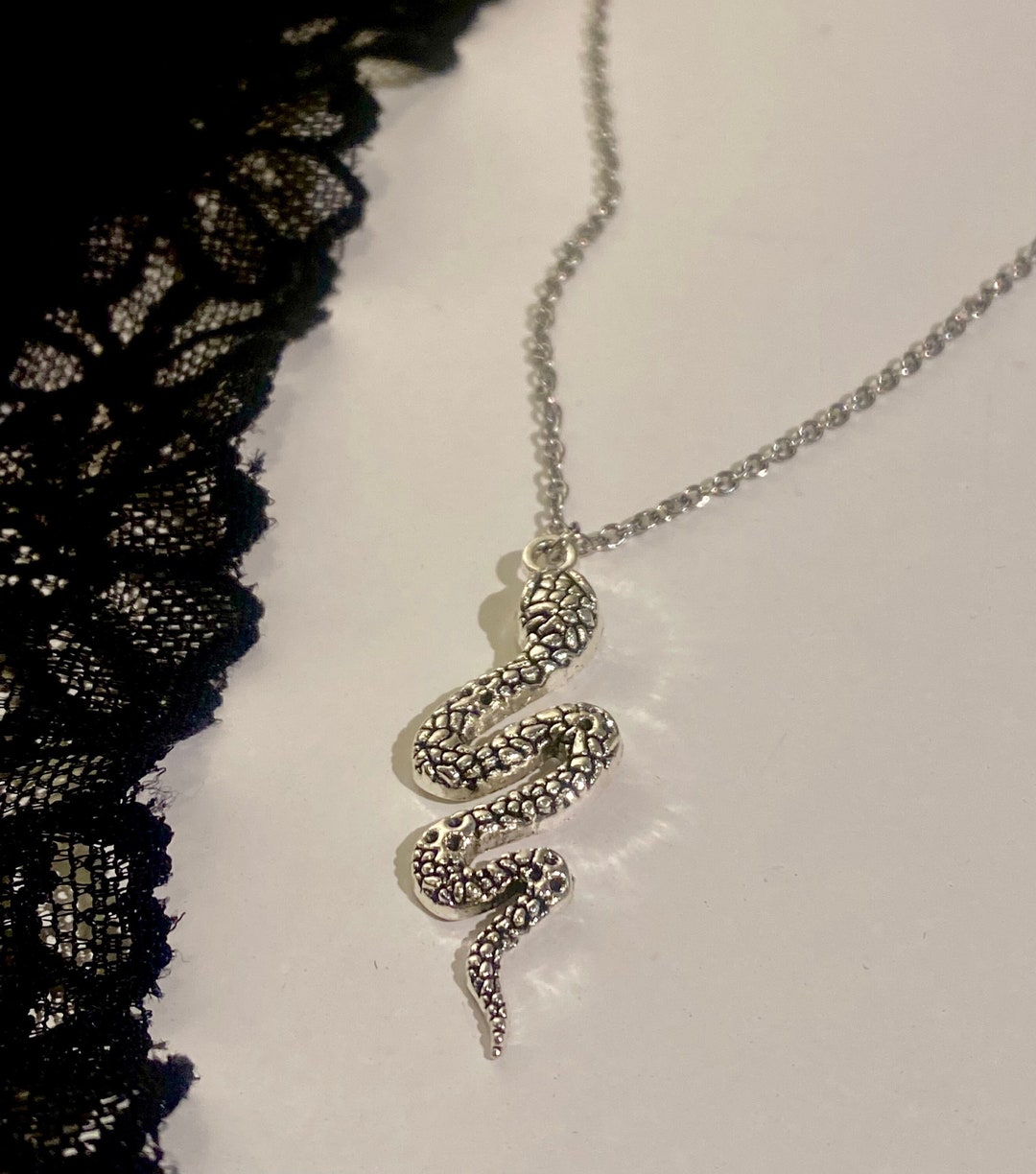 Reputation/snake/regulus Black Necklace and Earrings - Etsy