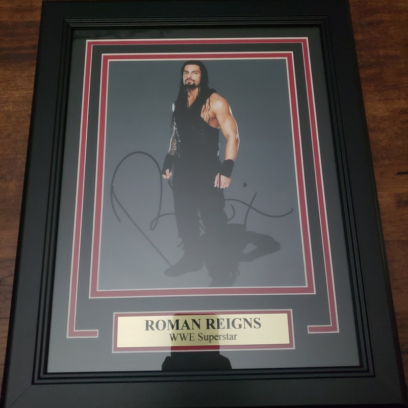 Roman Reigns Autograph - Etsy