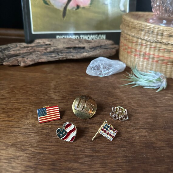vintage pin bundle - Gem
