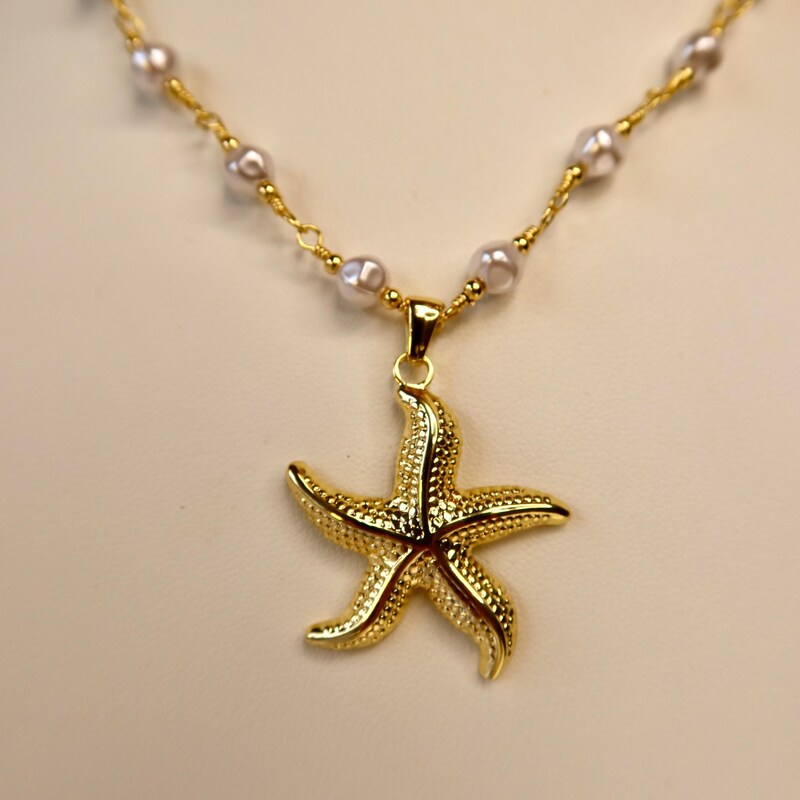 Beachy Necklace - Etsy