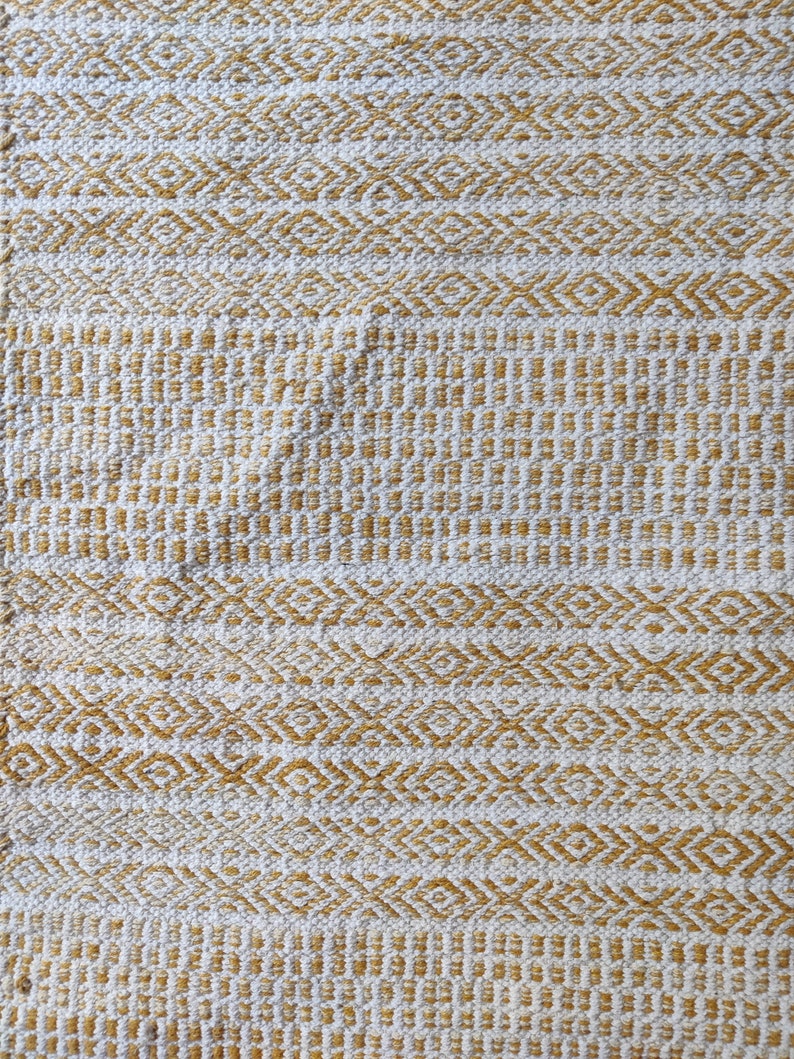 Hand Woven White Beige Runner Rugs Customized Flat Woven Rugs Small ...